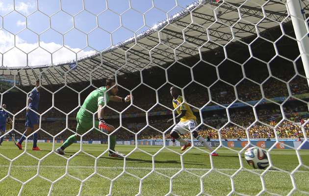 Colombia 3-0 Greece
