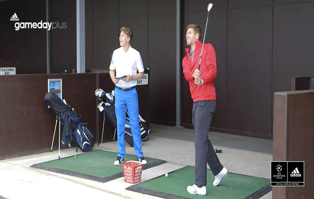 Steven Gerrard on the golf course, Sebastian Schweinsteiger on the ...