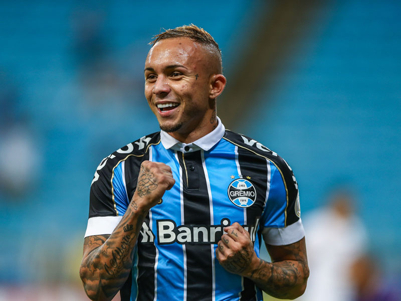 Everton Makes Up For Historic Miss At Copa America | Tim Vickery